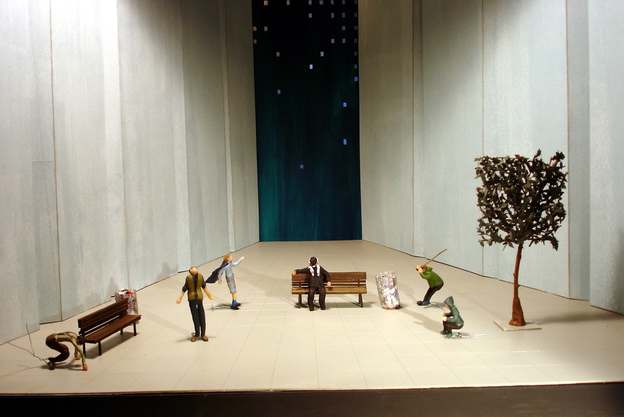 Biog | Alyson Cummins